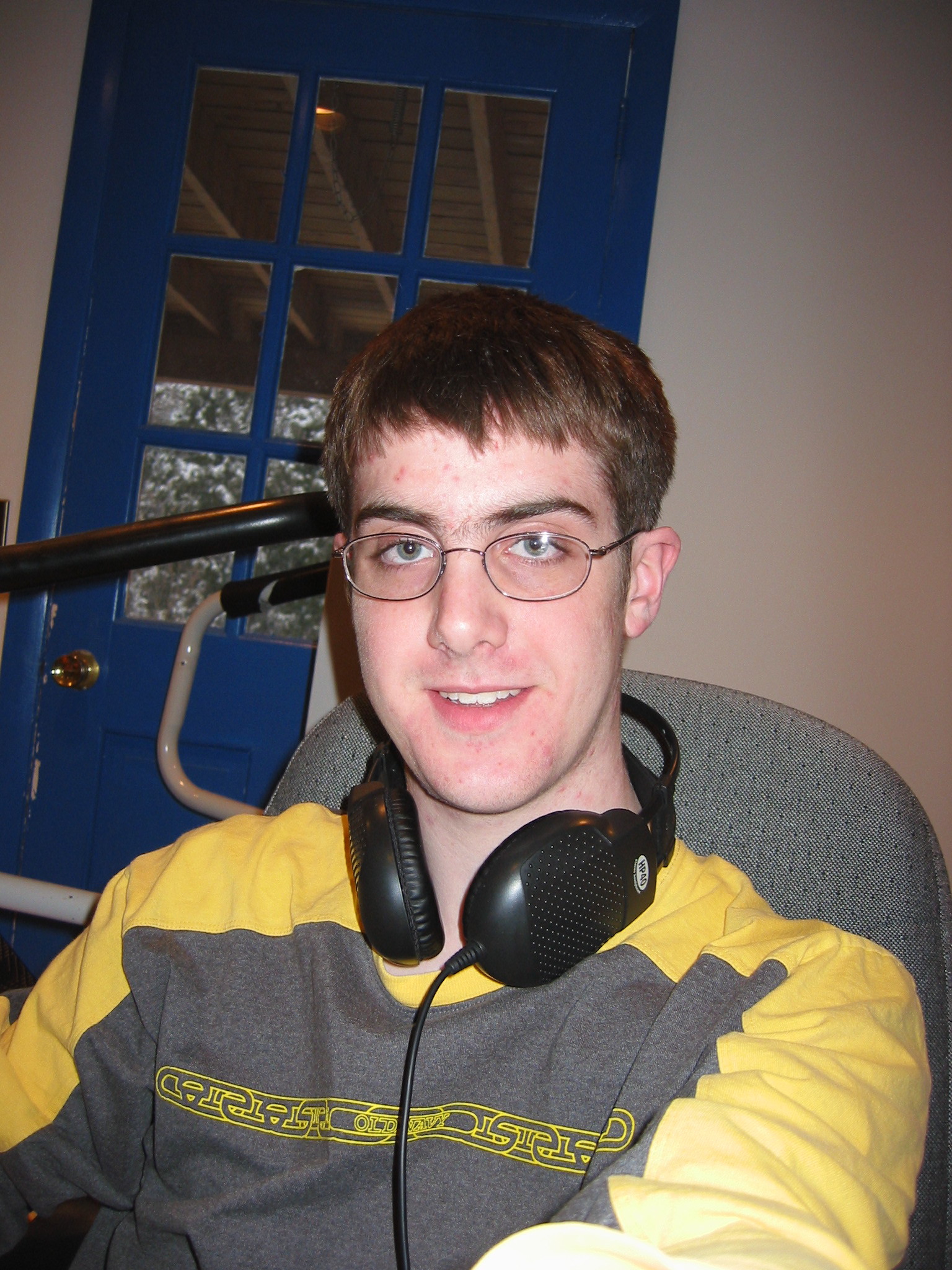 pix of curt... woo...